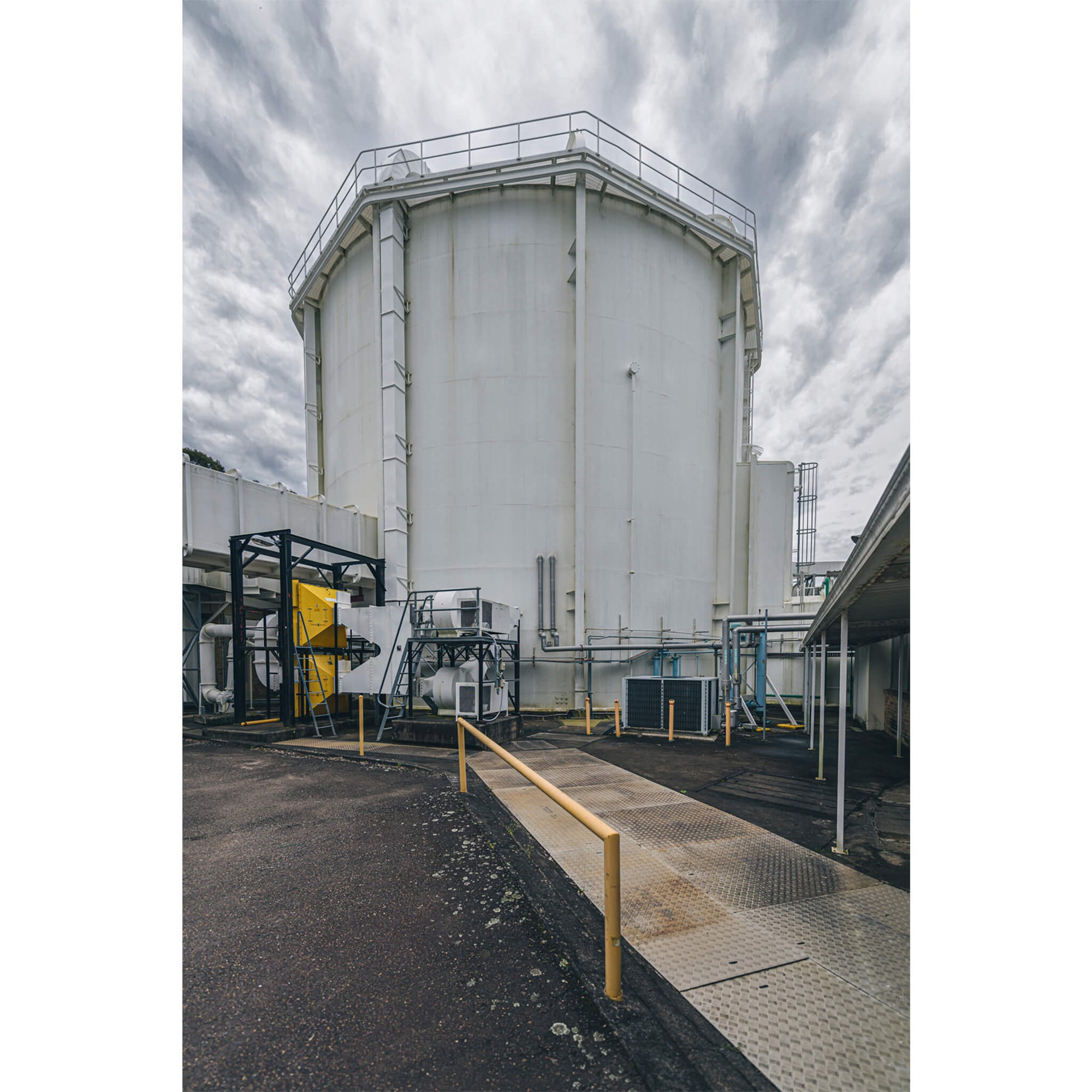 Reactor Containment Building and Trench | ANSTO HIFAR - Lost Collective